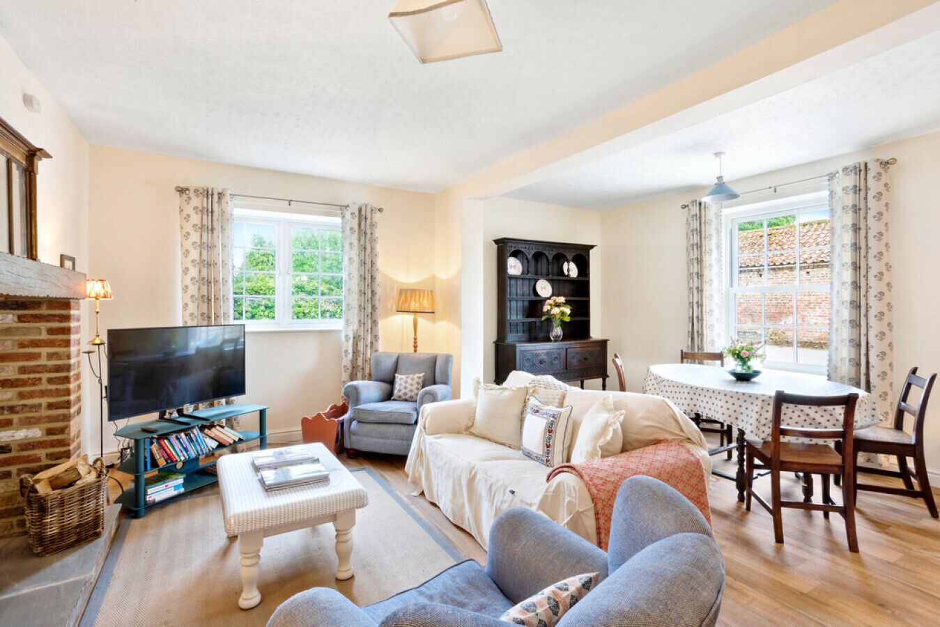 Moat Cottage, Newby Hall, Sleeps 5+ - Luxury Cottage On Yorkshire Country Estate - Ripon