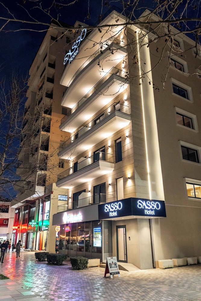 Sasso Hotel - Vlorë