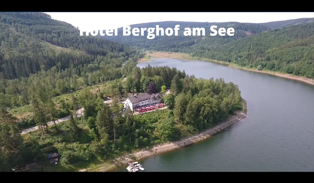 Hotel Berghof Am See - Harz