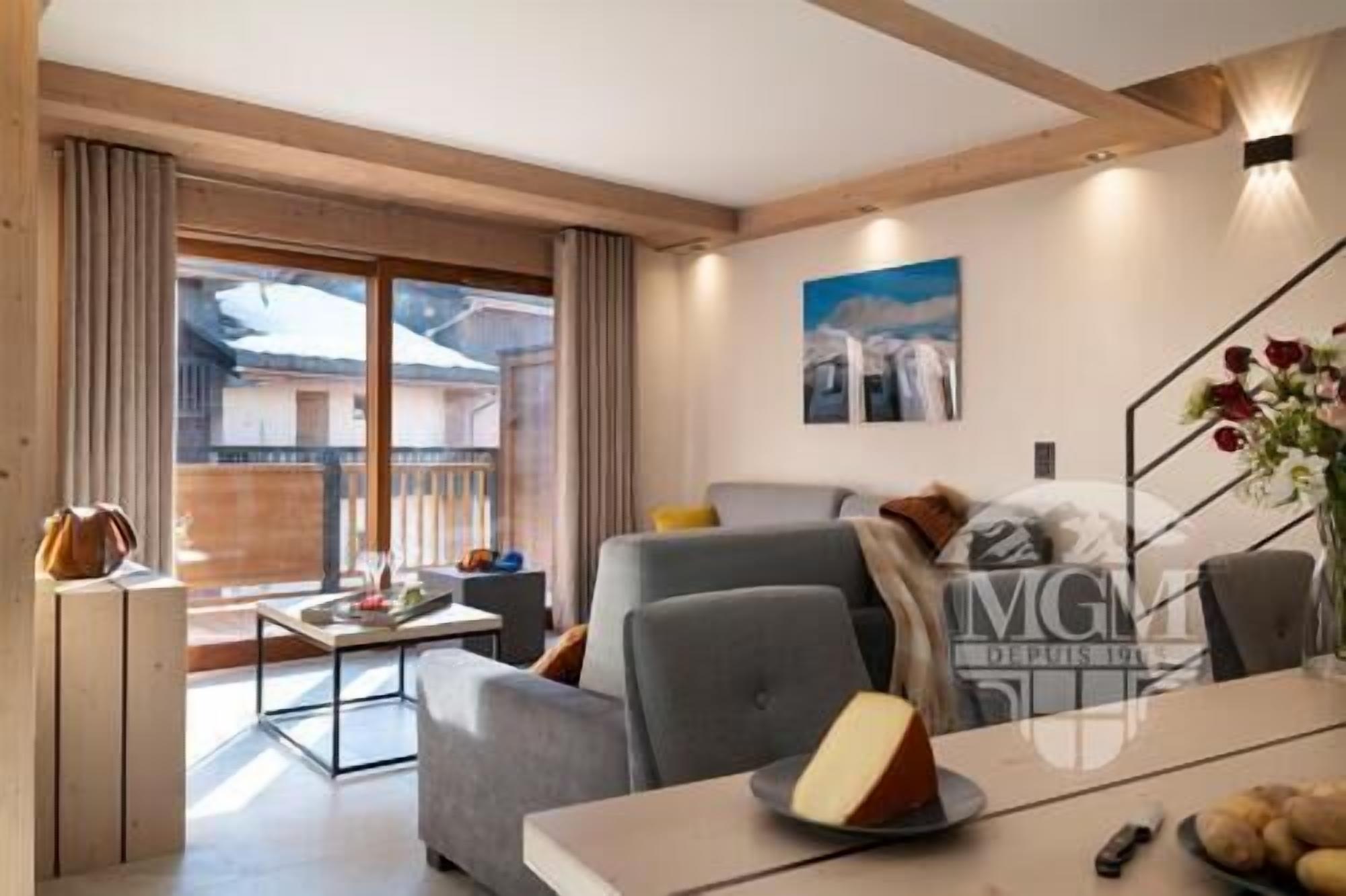 Wifi, Vue Village, Piscine, Sauna, Hammam, Balcon, Parking, Télévision, Casier à Ski, 100m² - Les Avanchers-Valmorel