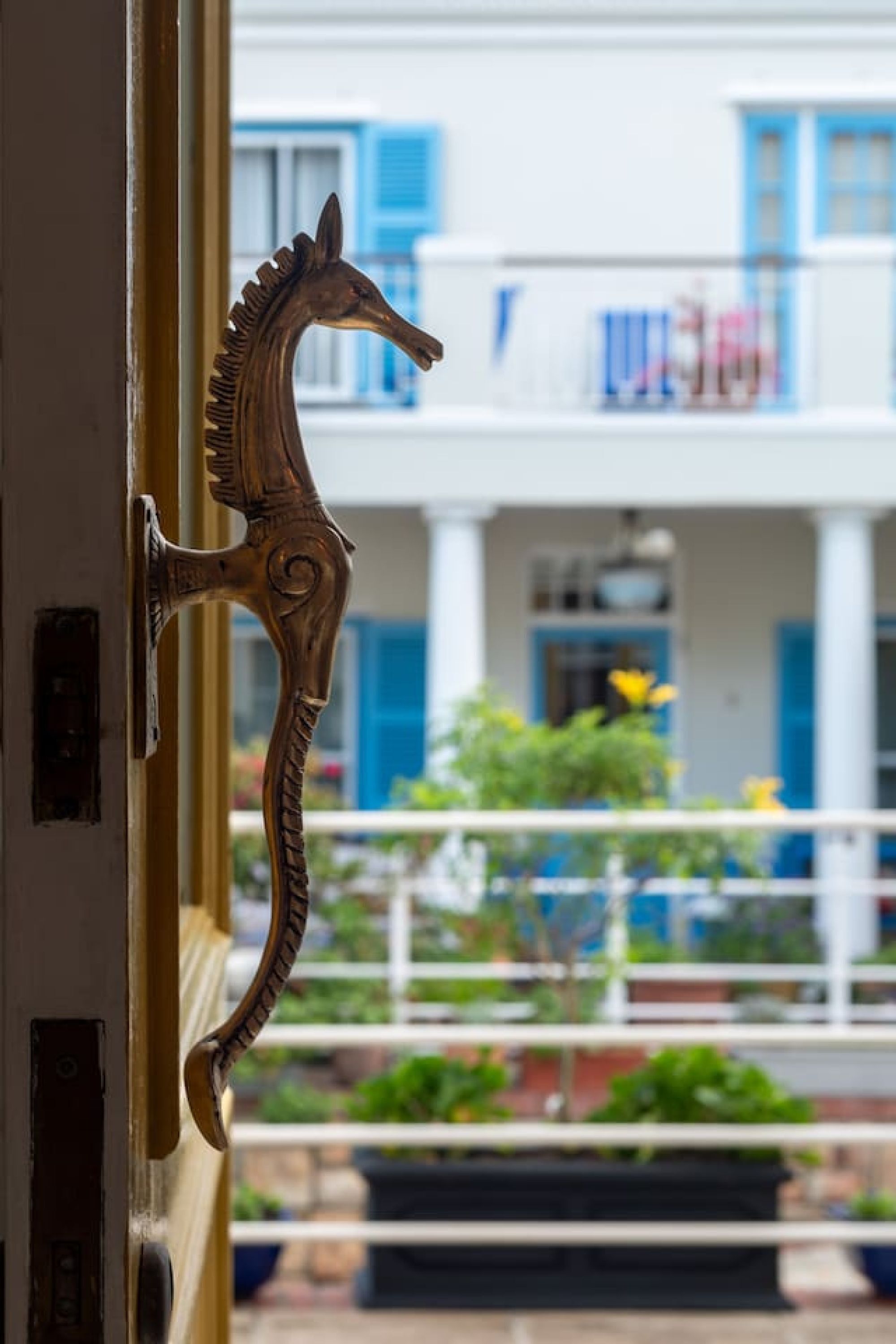 Casa | 2 quartos, escrivaninha