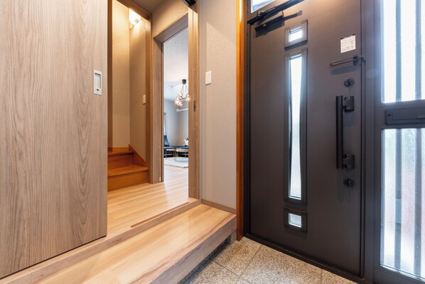 4 quartos, ferros/tábuas de passar roupa, Wi-Fi de cortesia