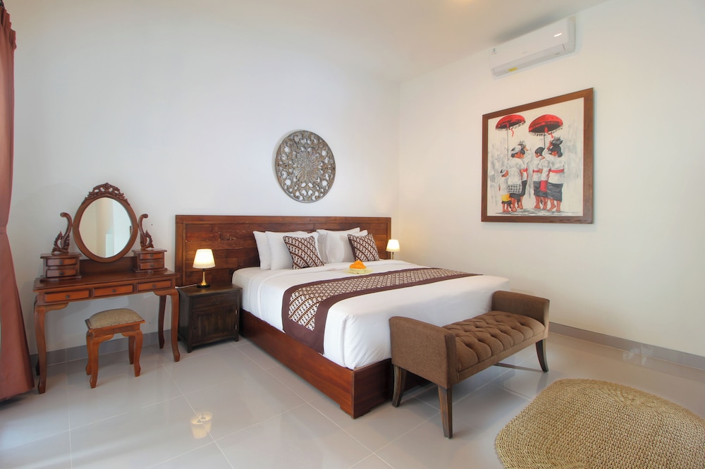 Bougainvillea Villa Seminyak By Parigata - Kuta