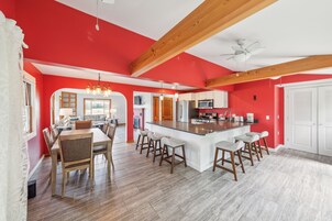 Casa, 4 quartos | Opções para refeição