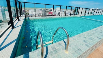 Piscina externa