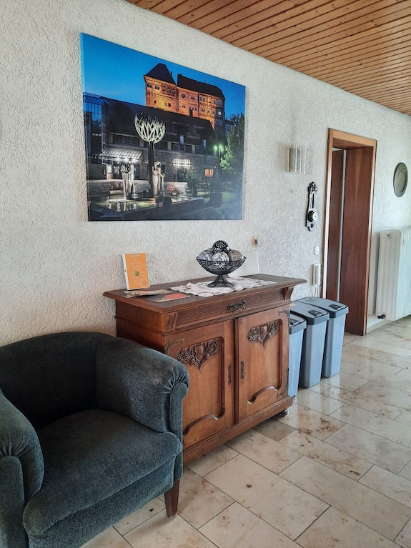 Ferienhaus Am Weinberg , Mit Grossem Garten Und Grosszügiger Wohneinheit - Besigheim