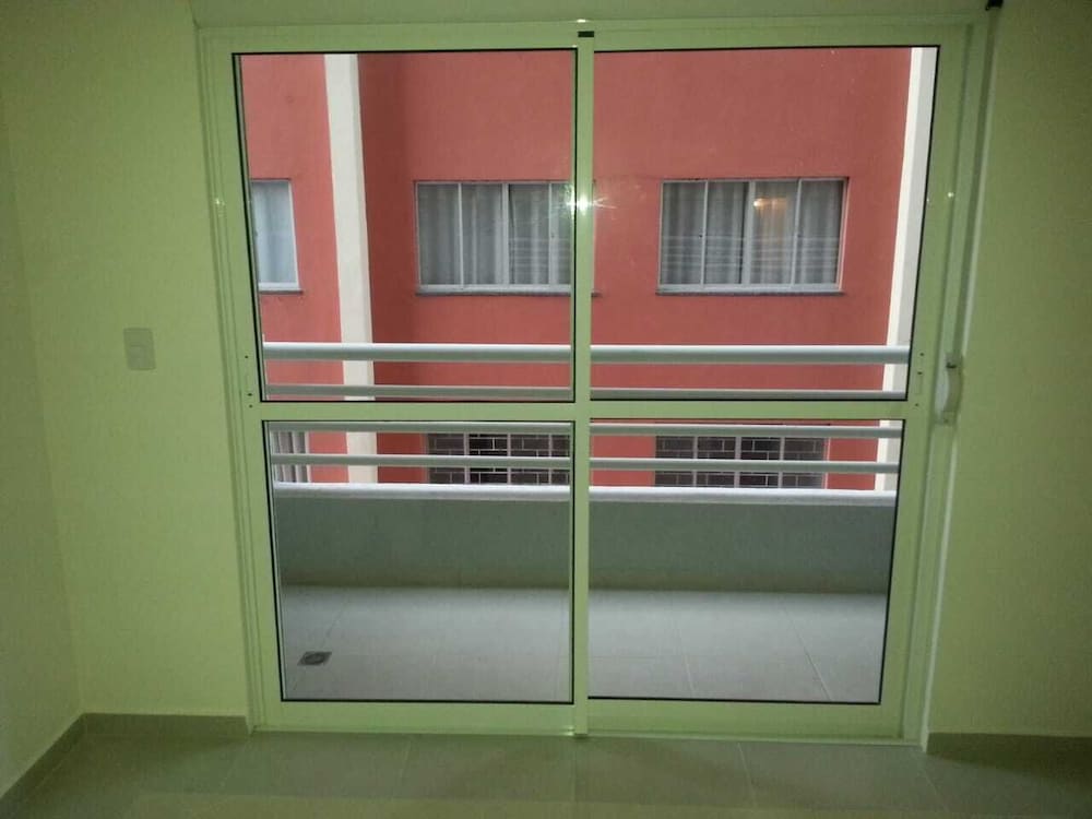 Apart Inteiro Na Região Nobre De Ctba - Curitiba