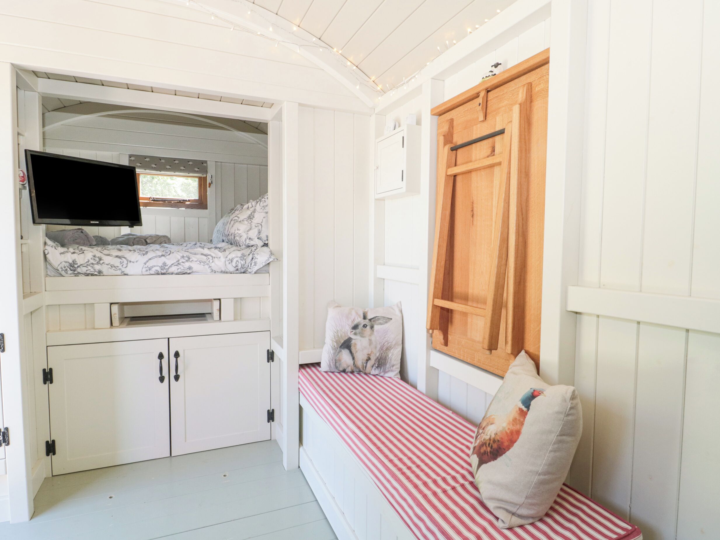 Willowdale, Pet Friendly, With Open Fire In Witney - 牛津