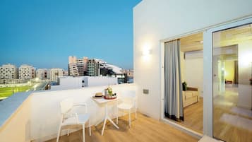 Cobertura, vista para o mar | Terraço/pátio