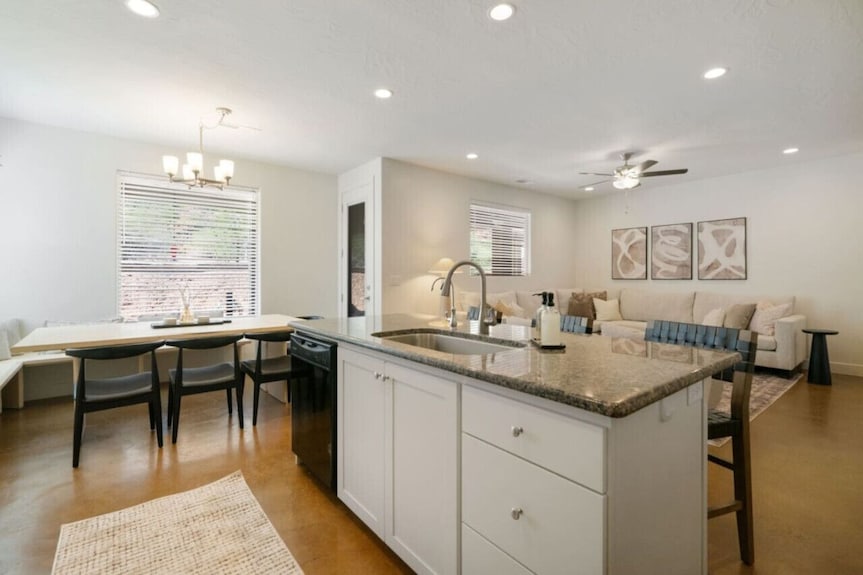 Zion Views~hot Tub~rv Parking~sauna - Zion National Park