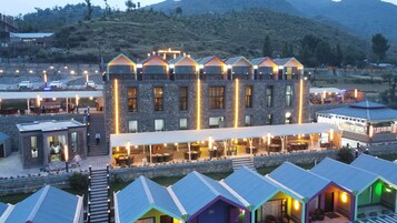 Fachada da propriedade