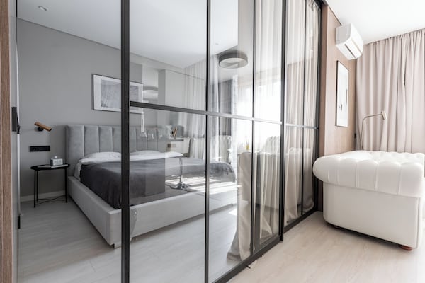 Studio Near Of Chelyuskintsev Park - Minsk