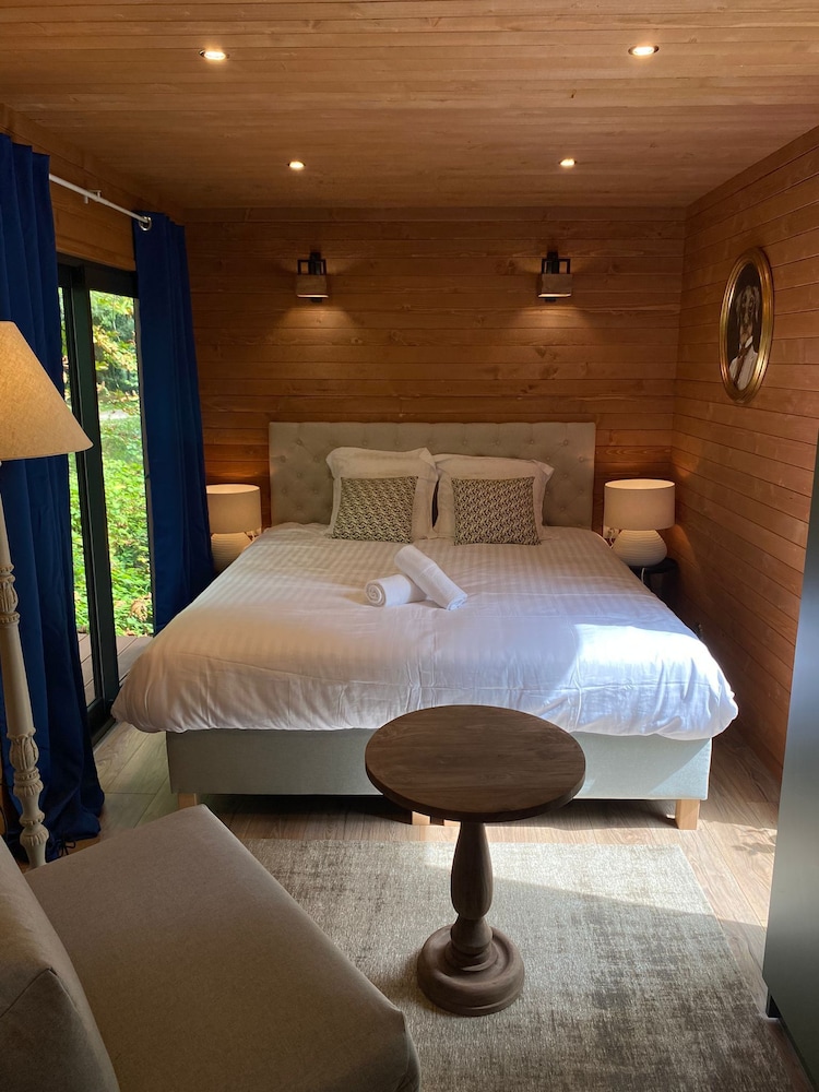 Les Lodges De Vaugrigneuse - Essonne