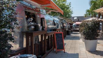 Casa, várias camas (Breezy on the Bay)