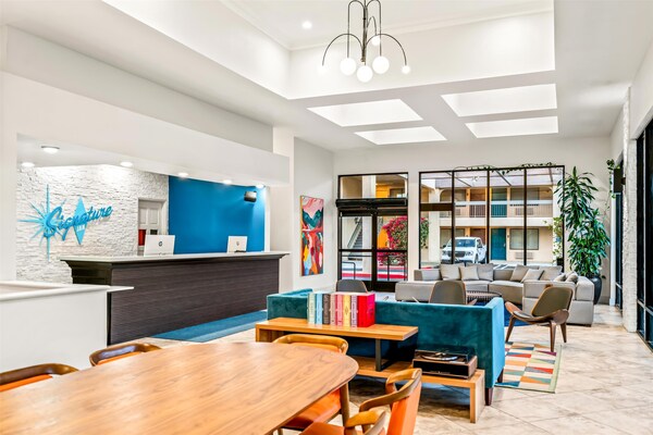 Signature Indio I-10 Coachella Valley - Indio, CA