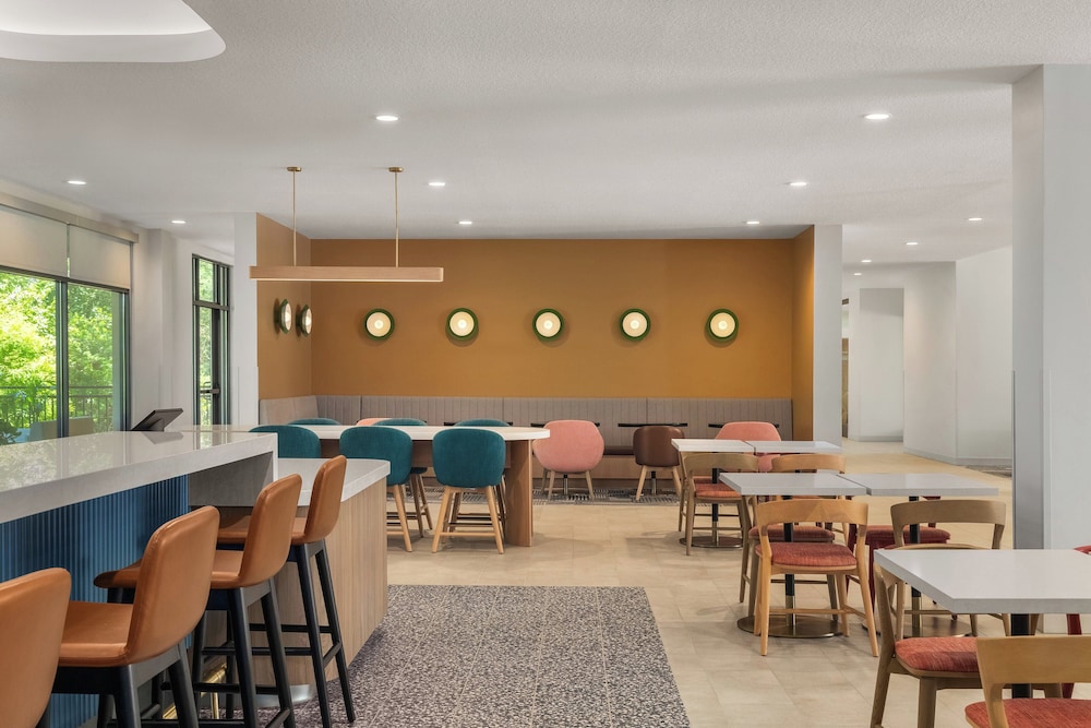 Even Hotel Orlando International Airport By Ihg - Orlando, FL