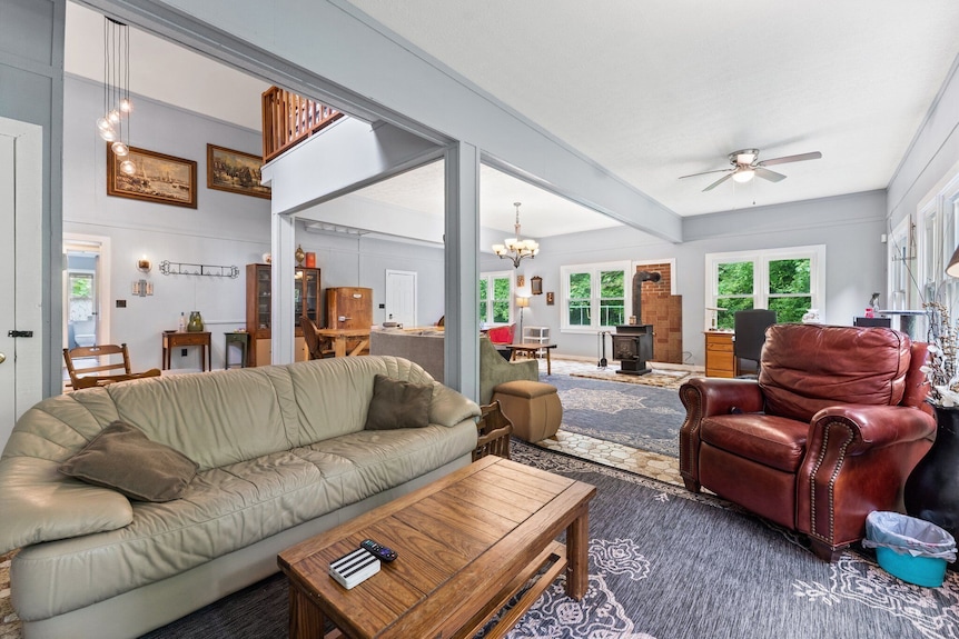 Charming 3-bedroom Nestled In The Country With Wifi And Wooded Acres In Louisa - Lake Anna, VA