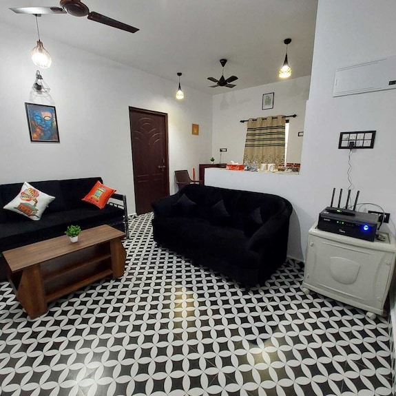 Riverside, The European Homestay Apartment, - Goa