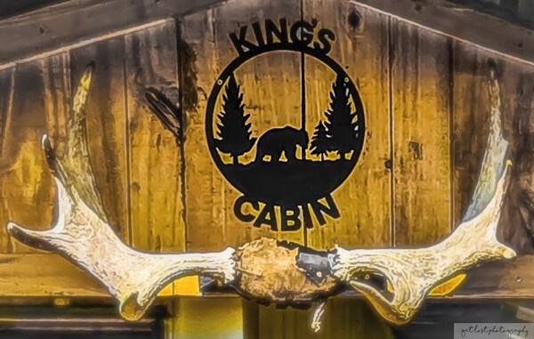 Cabin With Character - Lost lands festival