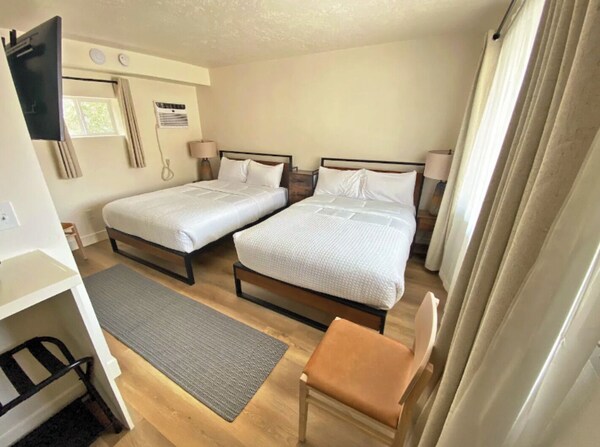 89 & Nine Motel - Utah