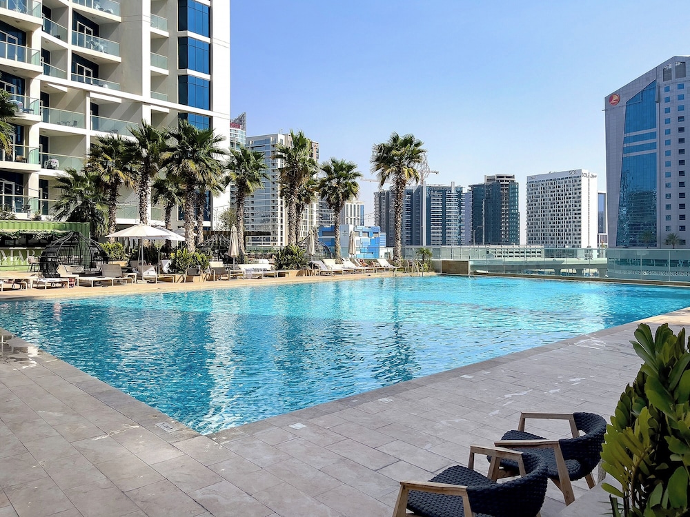 Modern Studio At Damac Maison Prive - Dubai