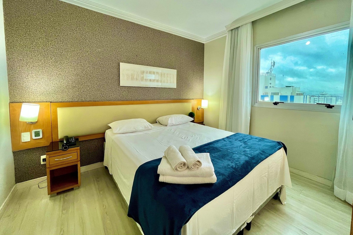 Quarto Quádruplo | Quartos insonorizados, ferro/tábua de engomar, Wi-fi grátis