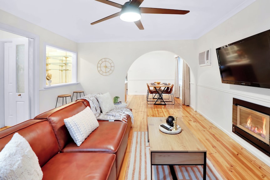 Sunbury Large Family Home Close To Airport Macedon Ranges Newly Renovated - Sunbury