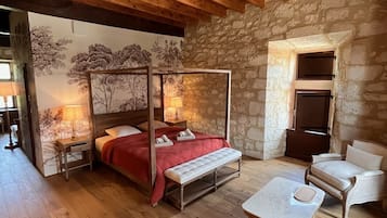 Suite Exclusiva, vista para o vale (2 à 4p-Saint-Créac) | 1 quarto, roupa de alta qualidade, camas de colchão viscoelástico