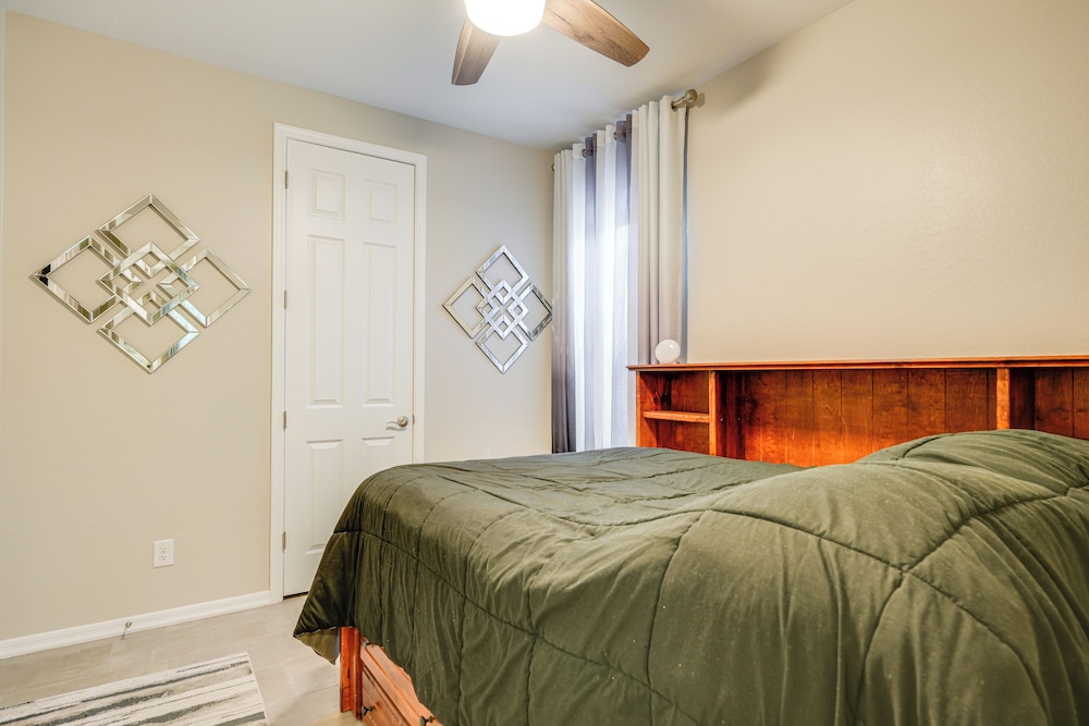 Central Casa Grande Home In Quiet Neighborhood - Casa Grande, AZ