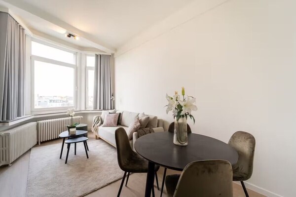 National Large City Apartments - Anvers