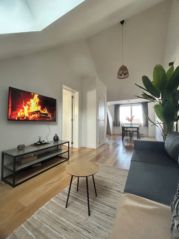 National Large City Apartments - Antwerpen