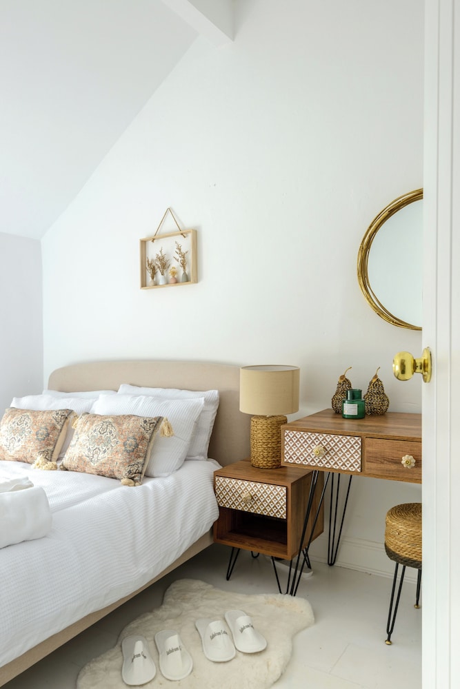 "Cottage In The City #1"
Rathdrum Cottage, Belfast - 벨파스트