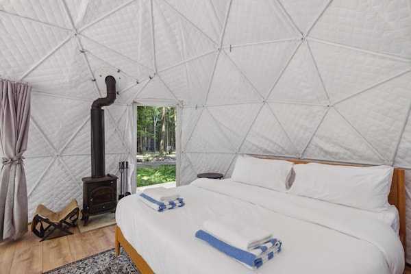 Ferncrest Flint Creek - Bear Lake, Kansas