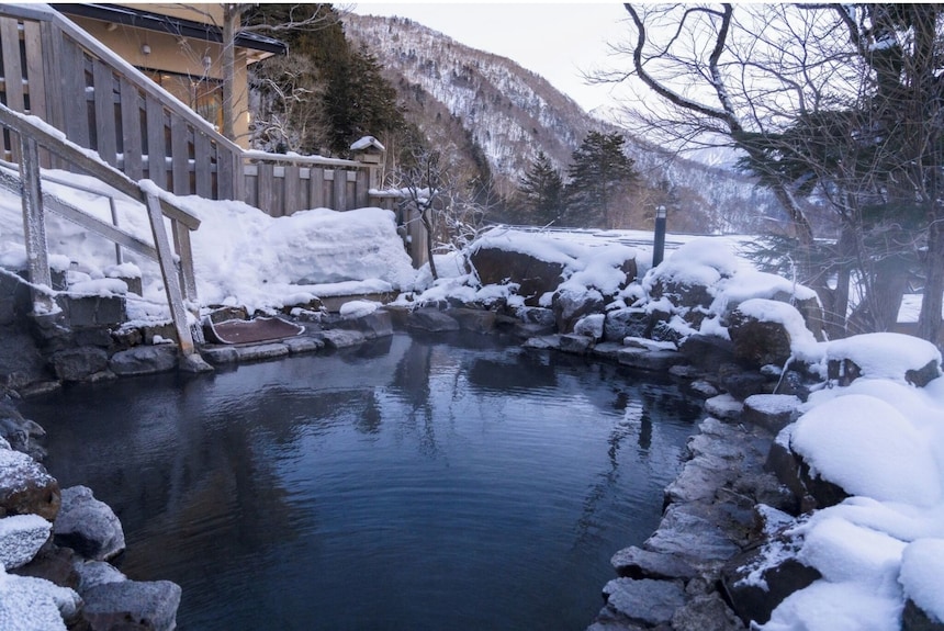 穂高連峰が見える和室6畳の部屋〜穂高1階1泊朝食なし 中の湯温泉通常プラン / 松本市 長野県 - 上高地