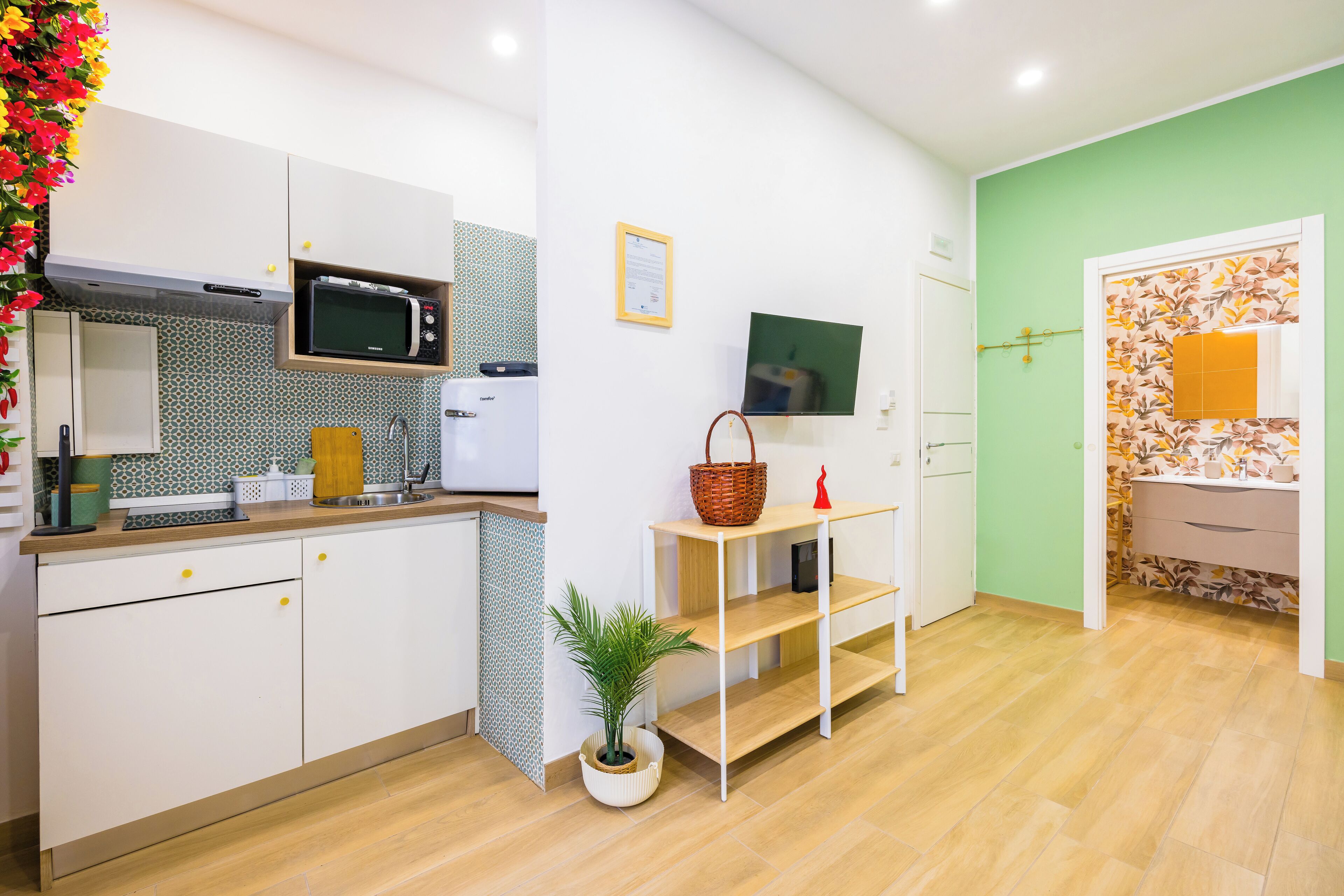 Apartamento Comfort, 1 cama queen-size e sofá-cama, não fumadores, varanda | Cozinha privada | Uma chaleira elétrica, uma torradeira 