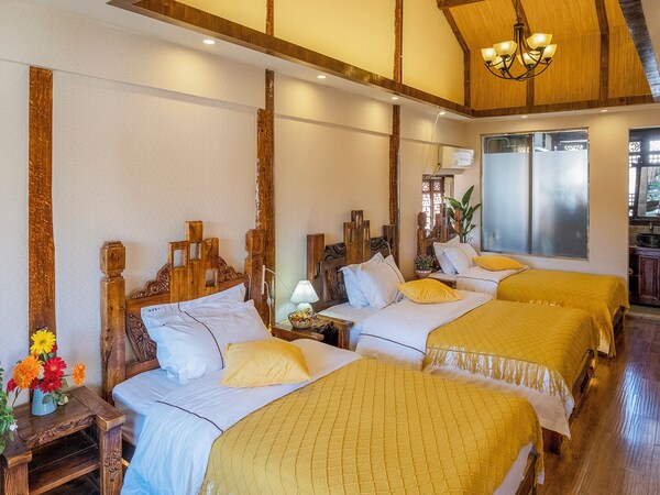 Erquan Inn Ancient City - Lijiang