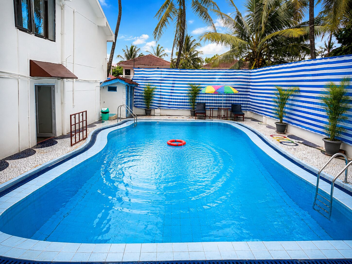 Piscina