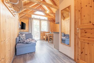 Ferienwohnung mit 1 Schlafzimmer | Sala de estar | TV de ecrã plano, leitor de DVD 