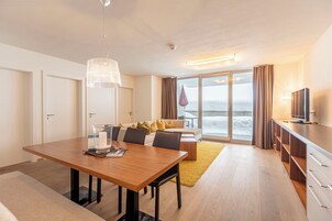 " Superior Ferienwohnung & Sommer Pool" | Edredons de pluma, quartos à prova de som, berço de viagem