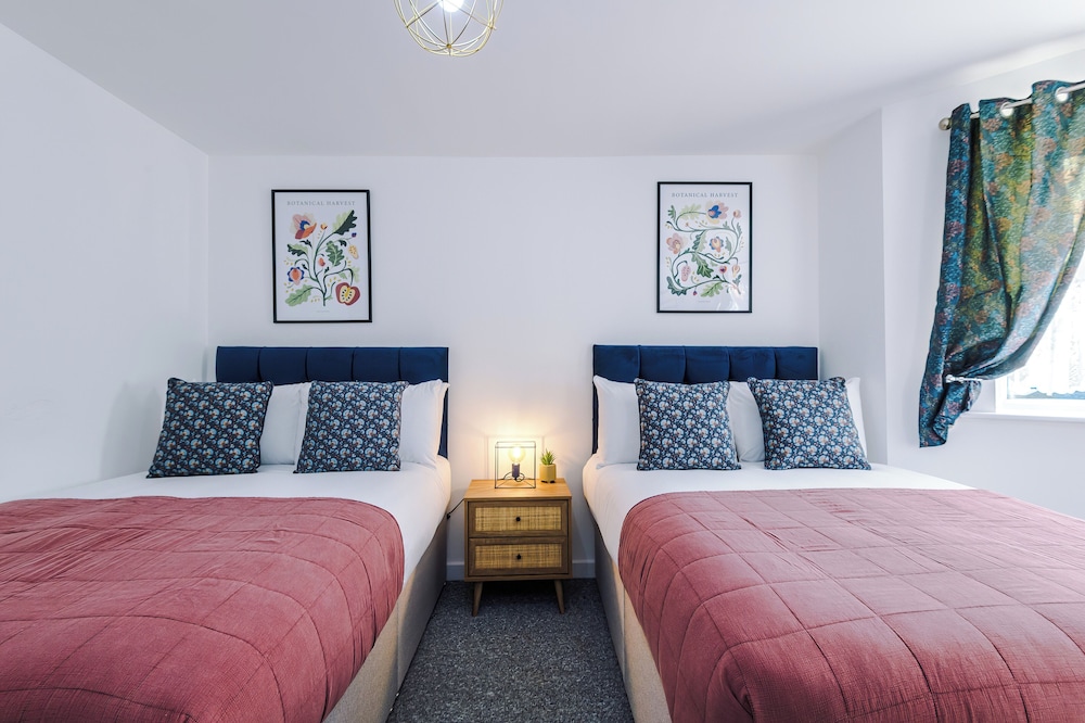 Modern 2-bed Apt In Earlsdon, Coventry: Free Parking, Superfast Wifi - コヴェントリー