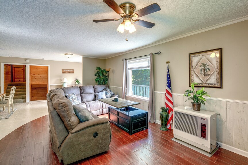 Fire Pit & Mountain Views: Quiet Sparta Getaway - Stone Mountain State Park, Roaring Gap