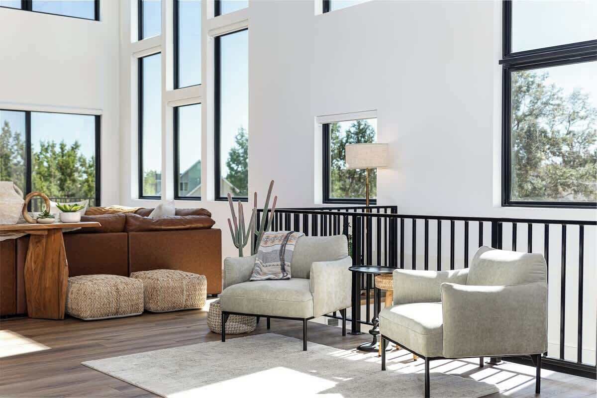 Indoor Sports Court, Pool, Hottub, 30+ People - Kanab, UT