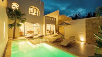Piscina externa
