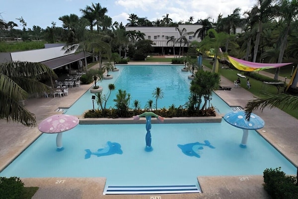The Ranch Resort Cebu Powered By Cocotel - Toledo City