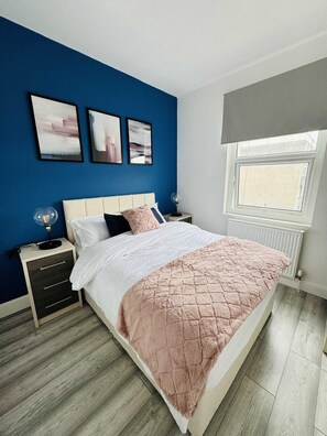 Apartamento | 4 quartos, ferro/tábua de engomar, Wi-fi grátis