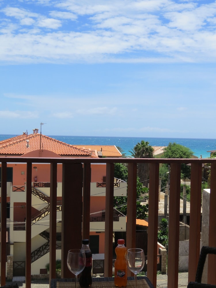 The Ocean Roof - Cap-Vert