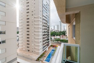Apartamento Básico | Terrenos do alojamento