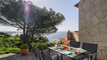 Casa, 2 quartos | Terraço/pátio interior