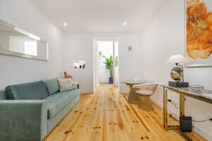 Apartamento, 1 quarto | Sala de estar