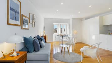 Apartamento, 1 quarto | Sala de estar